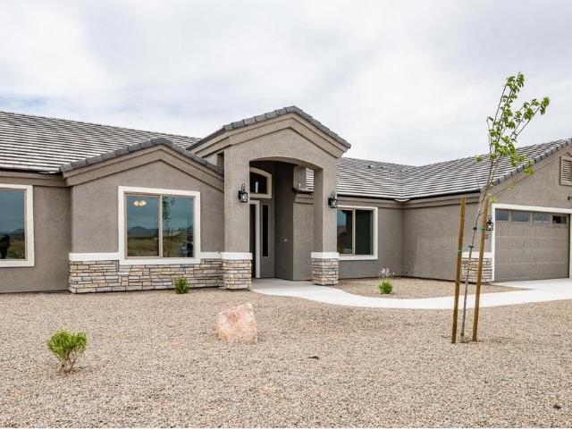 Brand New Home in Kingman, AZ. 4 Bed, 2 Bath