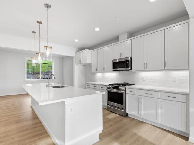 Brand New Home in Kirkland, WA. 4 Bed, 3 Bath