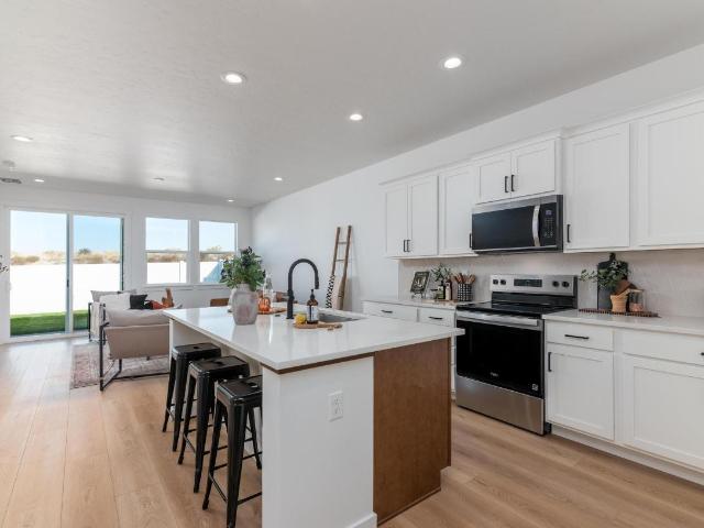 Brand New Home in Kuna, ID. 3 Bed, 2 Bath