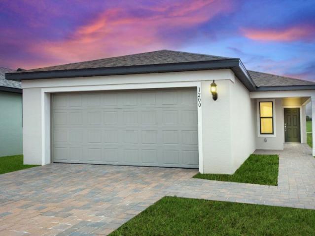 Brand New Home in Labelle, FL. 4 Bed, 2 Bath