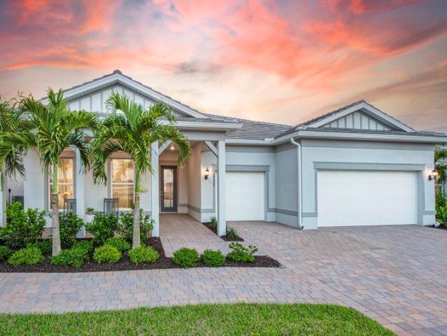 Brand New Home in Lakewood Ranch, FL. 3 Bed, 3 Bath