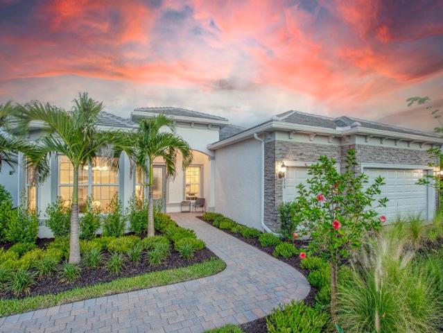 Brand New Home in Lakewood Ranch, FL. 3 Bed, 3 Bath