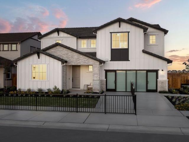 Brand New Home in Lathrop, CA. 6 Bed, 4 Bath
