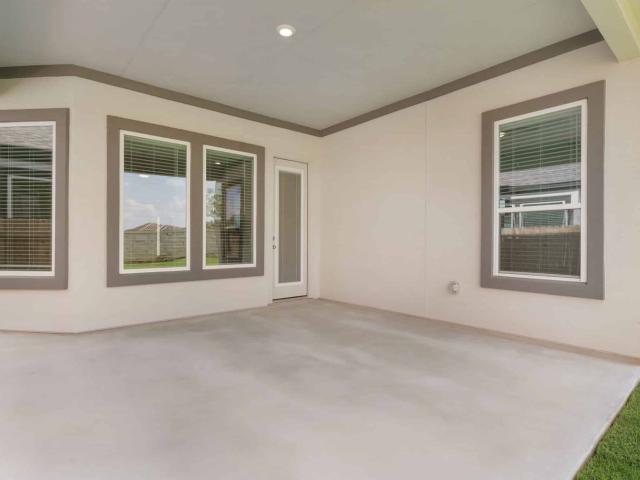 Brand New Home in Liberty Hill, TX. 5 Bed, 4 Bath