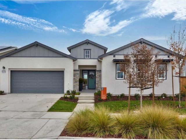 Brand New Home in Manteca, CA. 2 Bed, 2 Bath