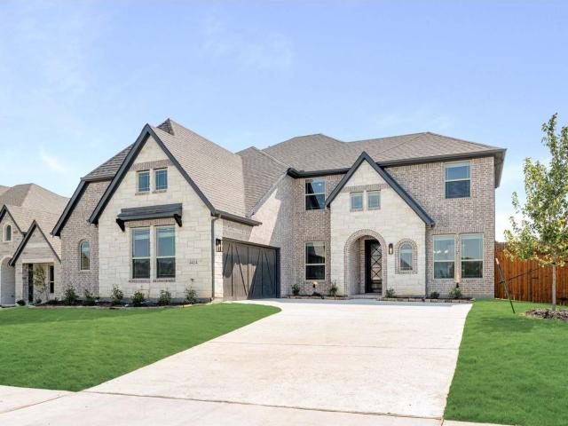 Brand New Home in Midlothian, TX. 5 Bed, 4 Bath