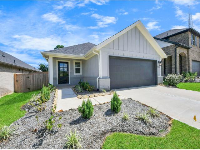 Brand New Home in Montgomery, TX. 3 Bed, 2 Bath