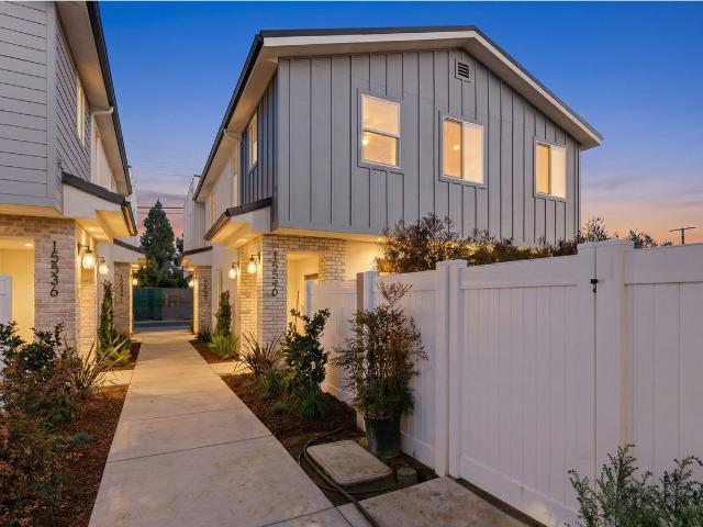 Brand New Home in Paramount, CA. 6 Bed, 4 Bath
