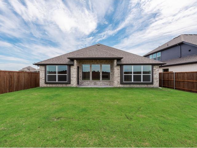 Brand New Home in Ponder, TX. 3 Bed, 2 Bath