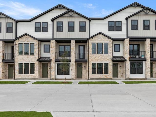 Brand New Home in Plano, TX. 4 Bed, 4 Bath
