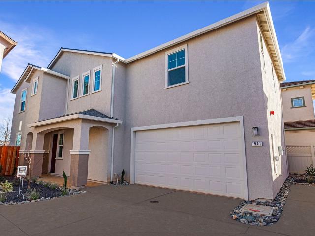 Brand New Home in Redding, CA. 4 Bed, 2 Bath