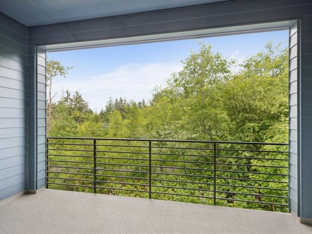 Brand New Home in Redmond, WA. 4 Bed, 3 Bath