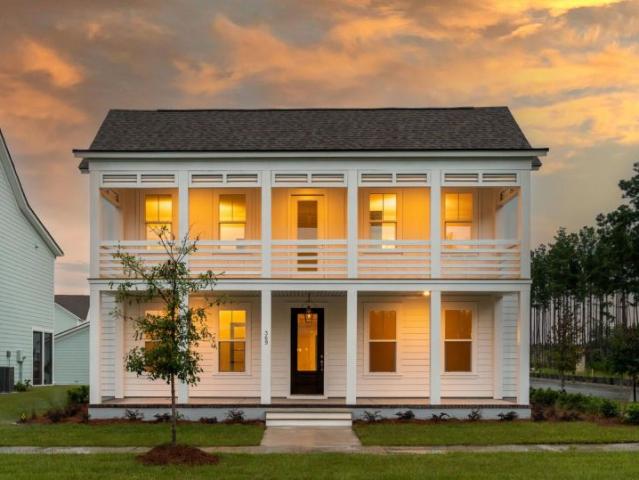 Brand New Home in Richmond Hill, GA. 5 Bed, 4 Bath