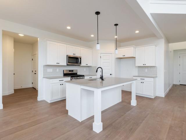 Brand New Home in Riverton, UT. 4 Bed, 2 Bath