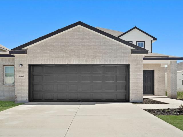Brand New Home in San Antonio, TX. 5 Bed, 2 Bath