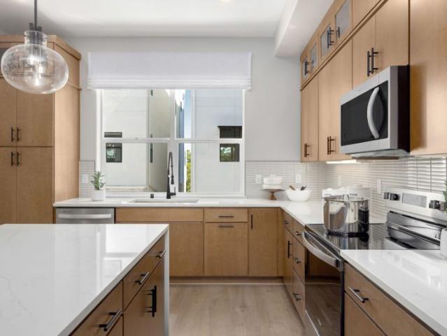 Brand New Home in San Mateo, CA. 2 Bed, 2 Bath