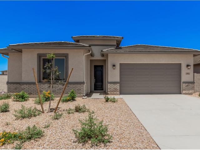 Brand New Home in San Tan Valley, AZ. 4 Bed, 3 Bath