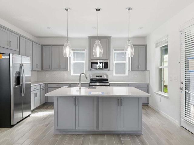 Brand New Home in Saint Cloud, FL. 2 Bed, 3 Bath