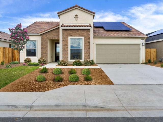 Brand New Home in Shafter, CA. 4 Bed, 3 Bath