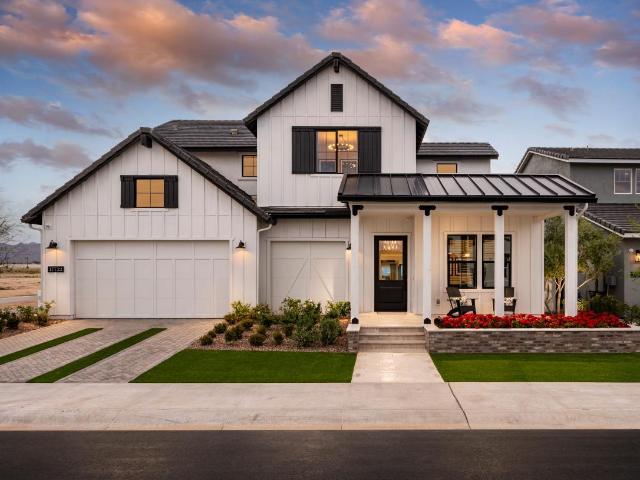 Brand New Home in Surprise, AZ. 4 Bed, 3 Bath