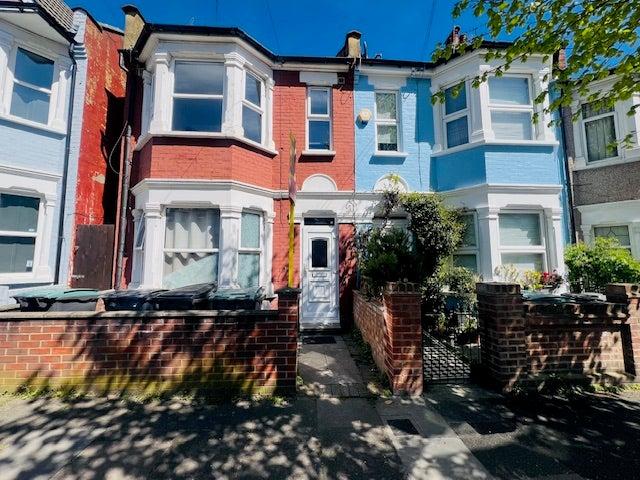 Brand New One Bed Flat Near Wood Green
