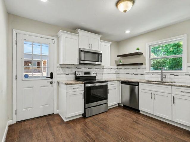 Brand New LARGE rooms ️ Smart TVs FastWiFi ?