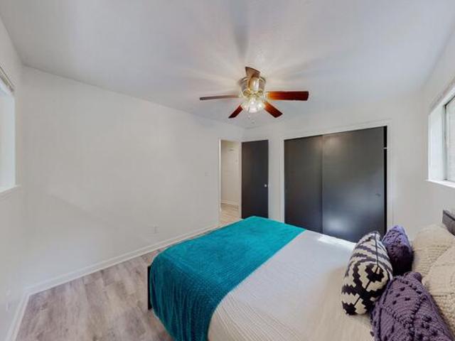 BRAND NEW LISTING * SUPERHOST * Your peaceful retreat in Jonesboro. Welcome Home!