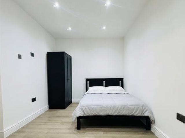 ✨ Brand New Luxury Studio Available HA8 6AY ✨