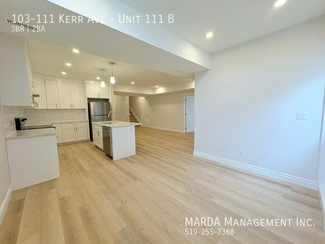 BRAND NEW SPACIOUS 3 BEDROOM/2 BATH LOWER UNIT IN CHATHAM+ HYDRO & GAS