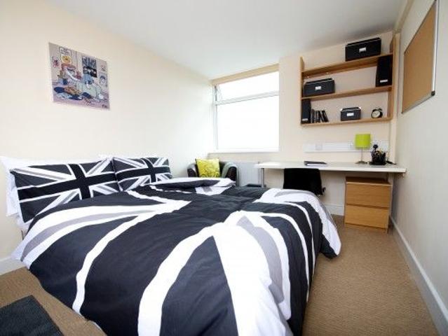 Brand New Student Accommodation, self contained all inclusive rent