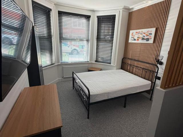 Brand New Studio Near Eastbourne Hospital