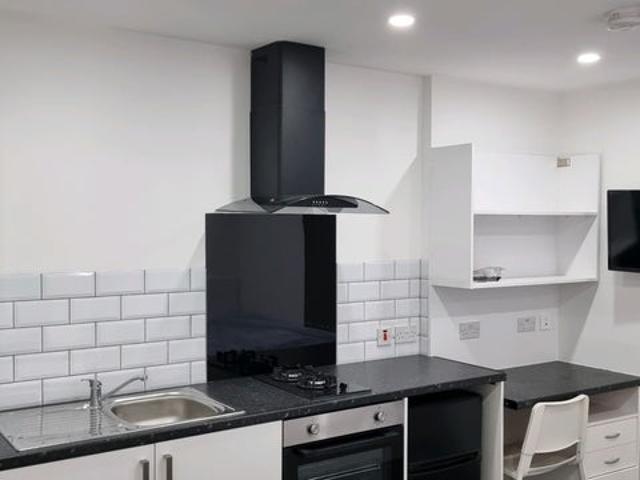 Brand New Studio Apartments on London Road