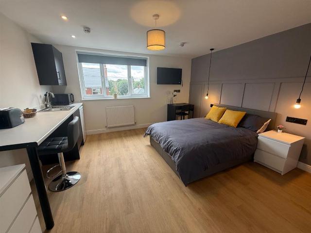 Brand New Studio Room, All Bills Included, Meadow Avenue, Mansfield NG18, Room to rent, £785 pcm | PrimeLocation