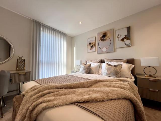 Brand New Quay Side Apartment