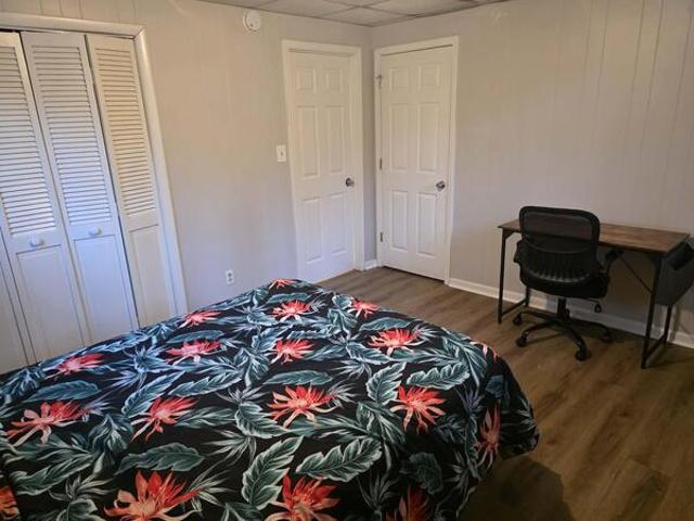 BRAND NEW Quiet property in Decatur with Spacious Bedrooms, Desks in each room! Don't Miss