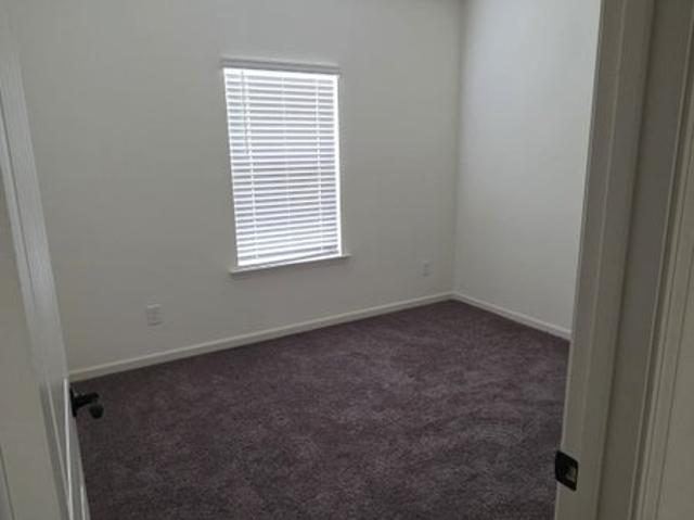 Brand New Room w/ Private Bath Quiet, Clean Home