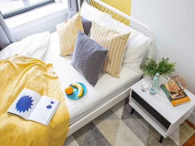 Brand Private ROOM in Fort Greene