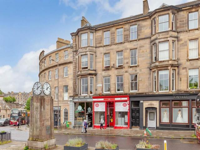 Brandon Terrace, New Town, Edinburgh 5 bed flat to rent £2,900 pcm £669 pw