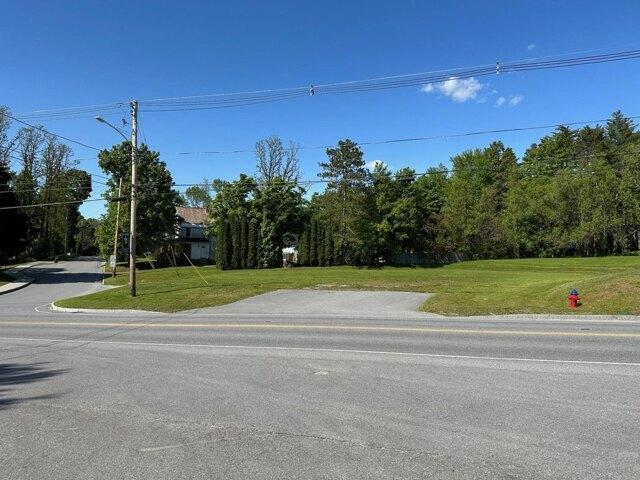 Brandon VT 05733 104811087