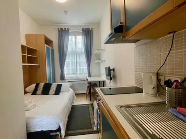 Brandenburgh House, Fulham Palace Road, London, W6 9EP, United Kingdom | 1 bed apartment for rent #165512741 | Rentberry
