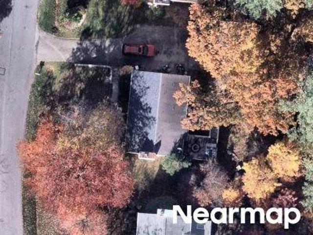 Branderwood Dr