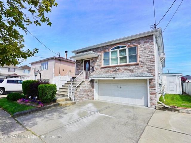 Brandis Ave N, Staten Island, Home For Sale