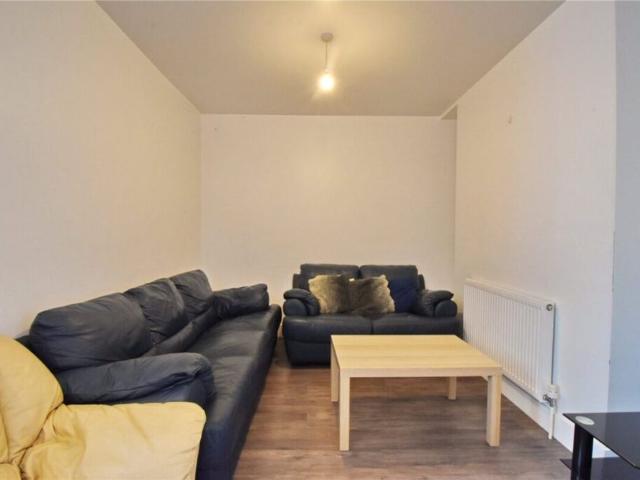 Branksome Drive, Filton