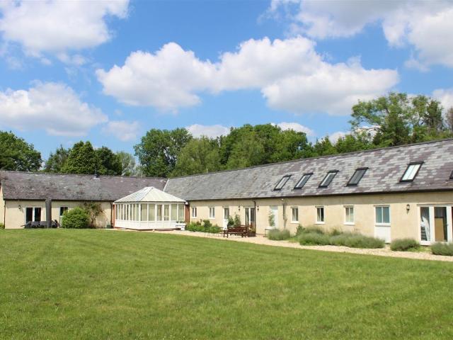 Bransbury, Barton Stacey, Winchester SO21, 5 bed barn conversion to rent, £4,750 pcm | PrimeLocation
