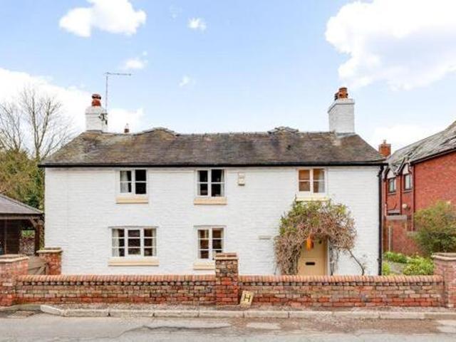 Bretton Lane, Bretton, 4 Bedroom Cottage