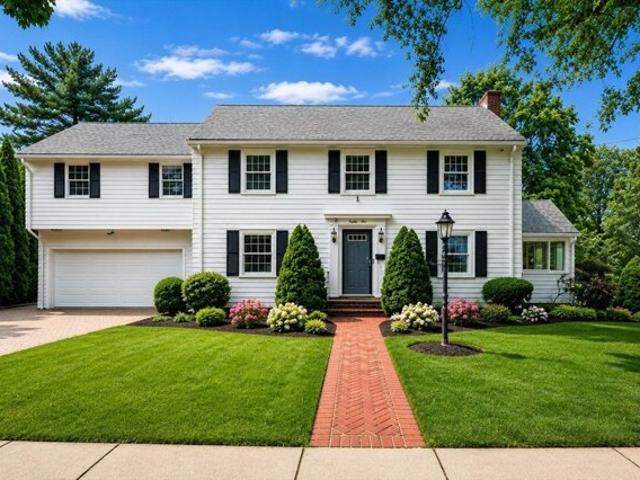 Brettwood Rd, Belmont, Home For Sale