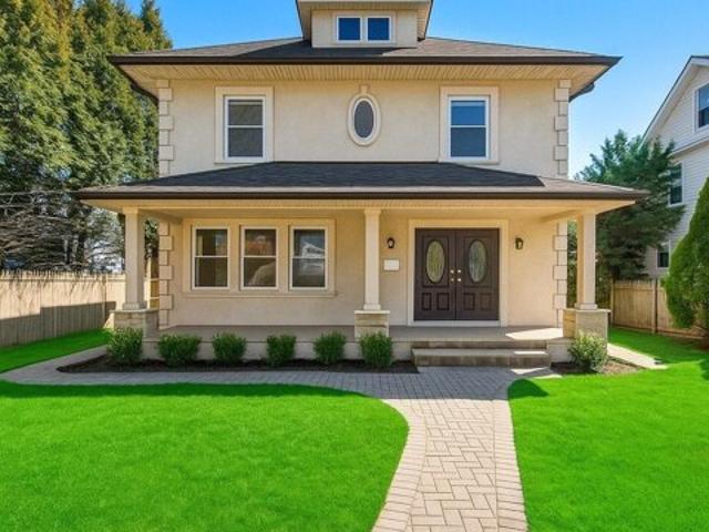 Breuer Ave, Great Neck, Home For Sale