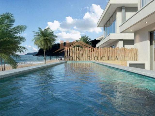 Breve Lançamento pé na areia Casas à venda com 4 suítes e piscina privativa