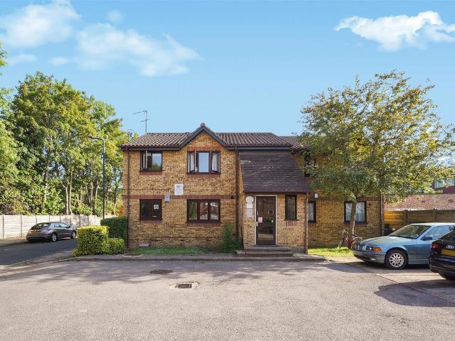 Brewery Close, Wembley HA0, 2 bed flat to rent, £1,750 pcm | PrimeLocation