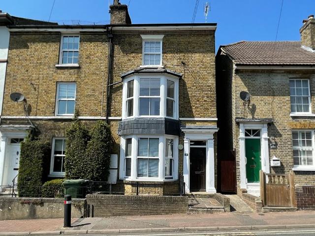 Brewer Street, Maidstone ME14, 1 bed flat to rent, £895 pcm | PrimeLocation